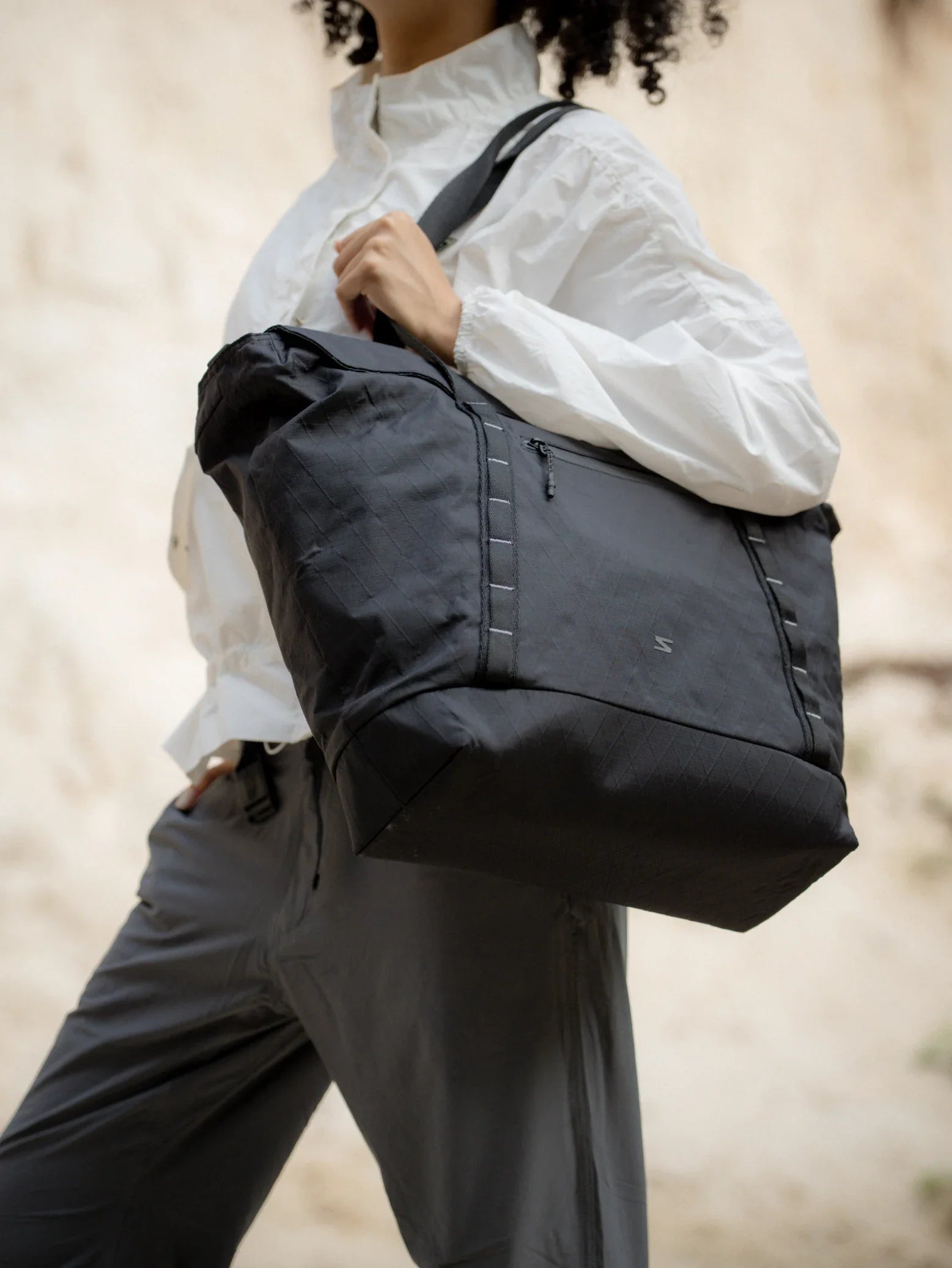 The Perfect Everyday Tote Bag for Creators on the Go – Sakk Gear